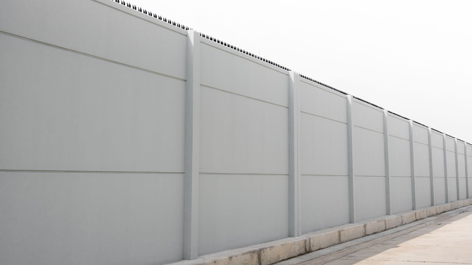 Ultimate Guide To What Color To Paint Concrete Fence Posts - Nelson ...